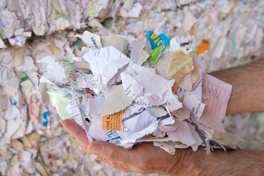Altpapier wird in Österreich zu 100% recycelt